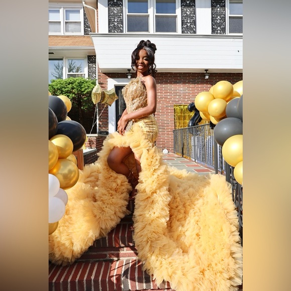 Dresses | Stunning Gold Ruffled Gown | Poshmark